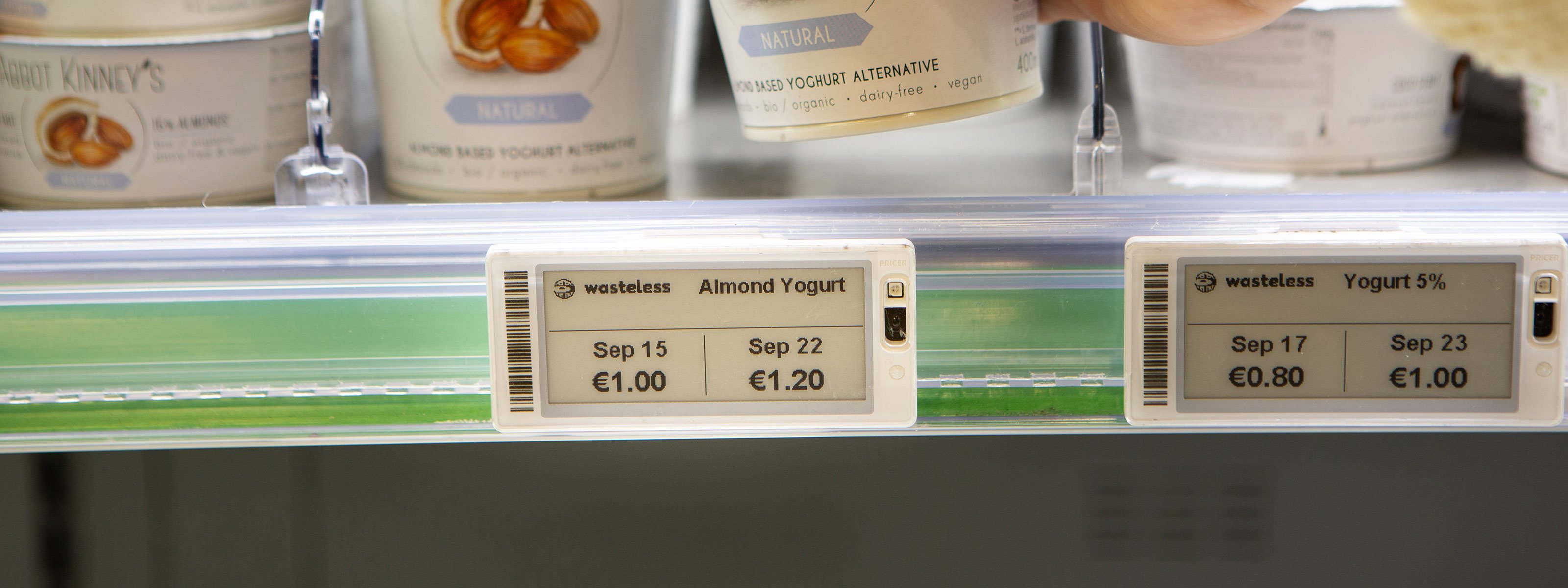 Digital price tags auto-discount groceries to avoid food waste