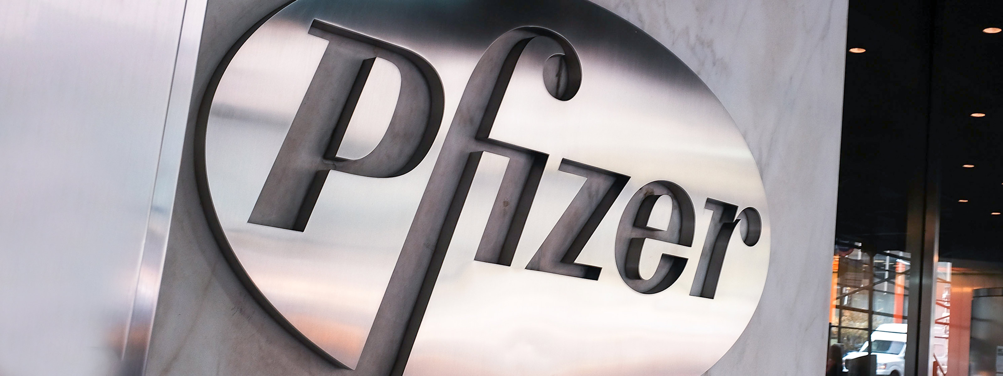 Pfizer COVID-19 vaccine appears 95% effective (updated)