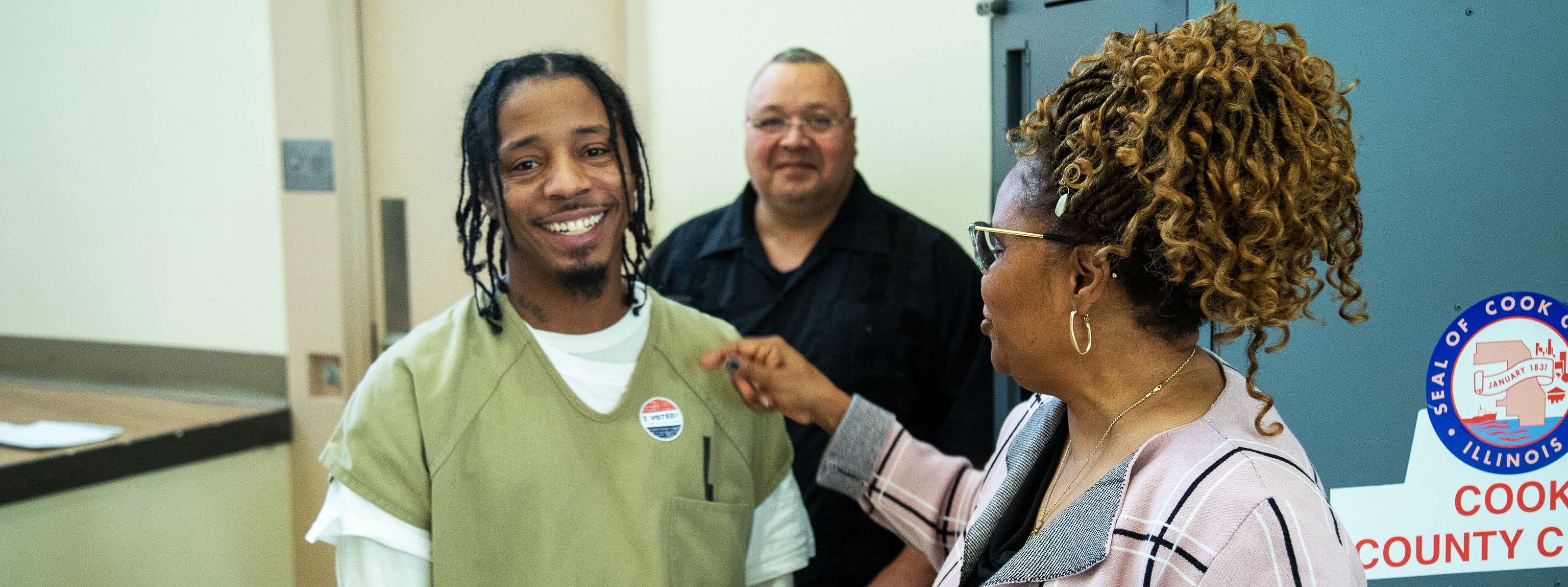 Despite the pandemic, voting rights groups help register voters in jail