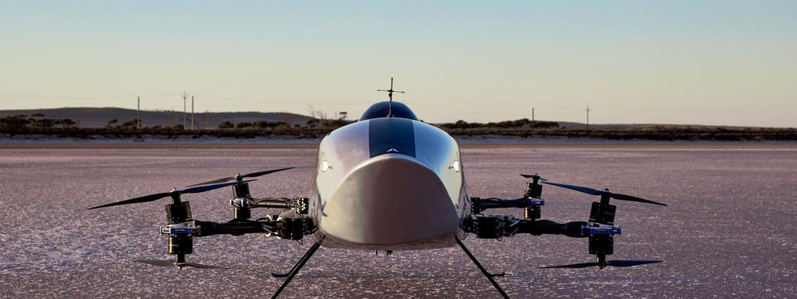 Flying race car zips across the sky for the first time