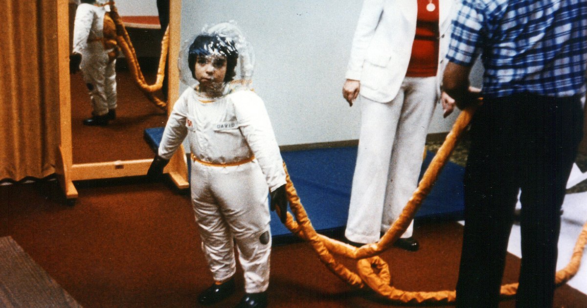 Gene therapy appears to cure “bubble boy disease”