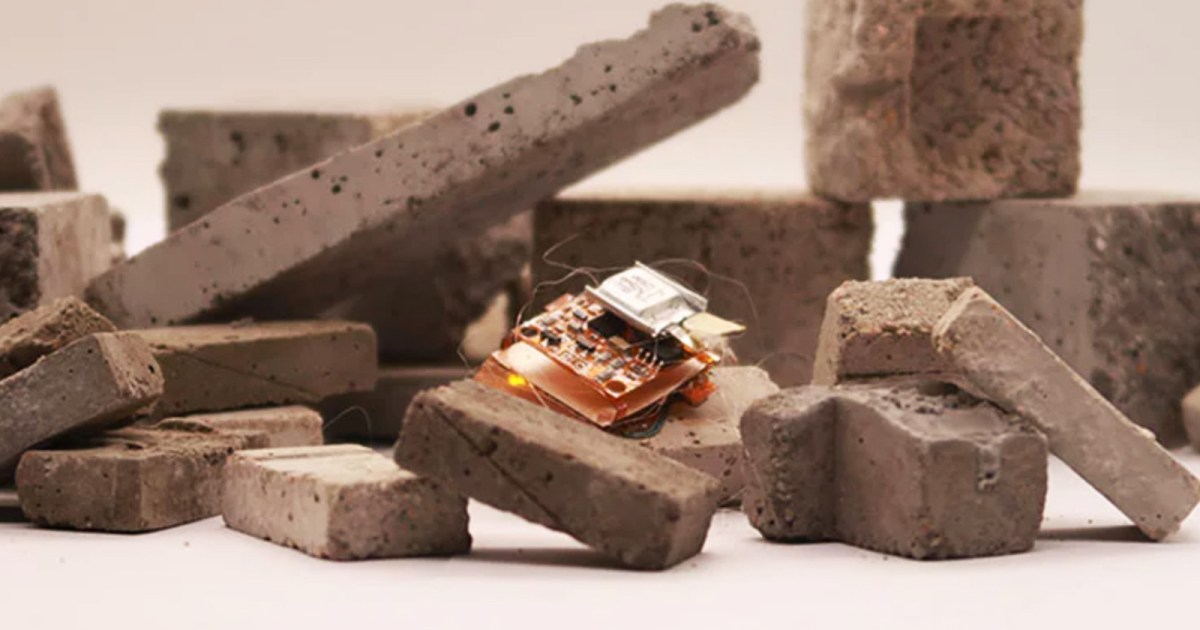 Insect-sized robot can run like a cheetah