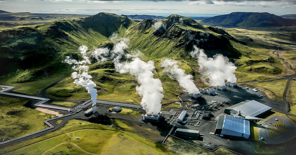 The world's largest direct air capture plant just opened
