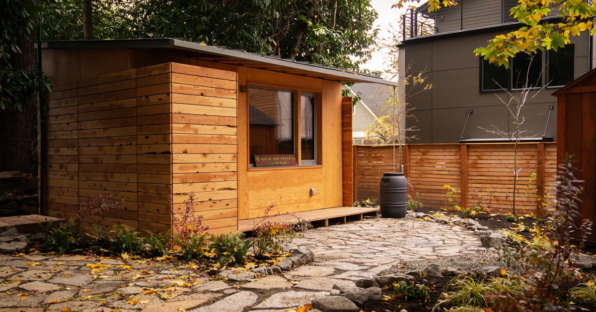 Nonprofit builds tiny houses for homeless people in backyards