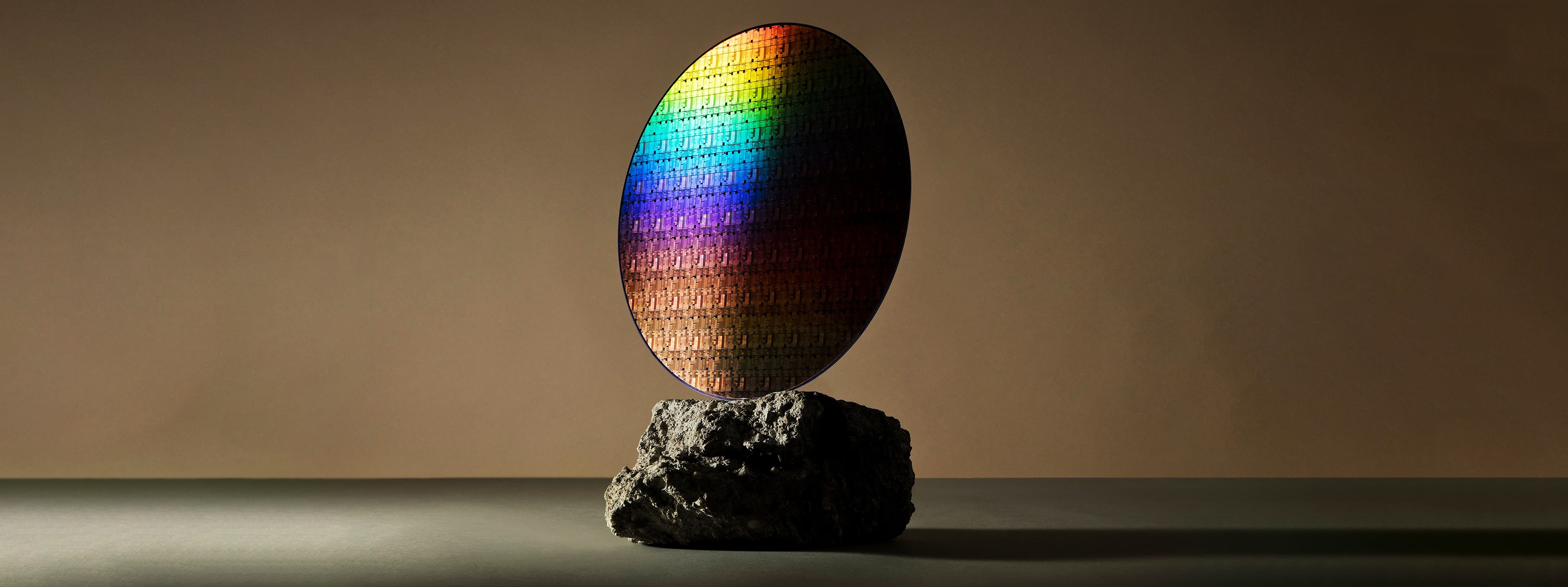 IBM and Samsung unveil breakthrough microchip design