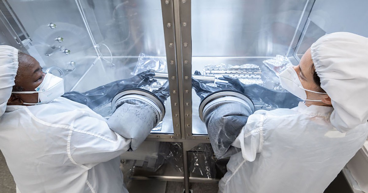 NASA opens untouched moon rock container from 50 years ago