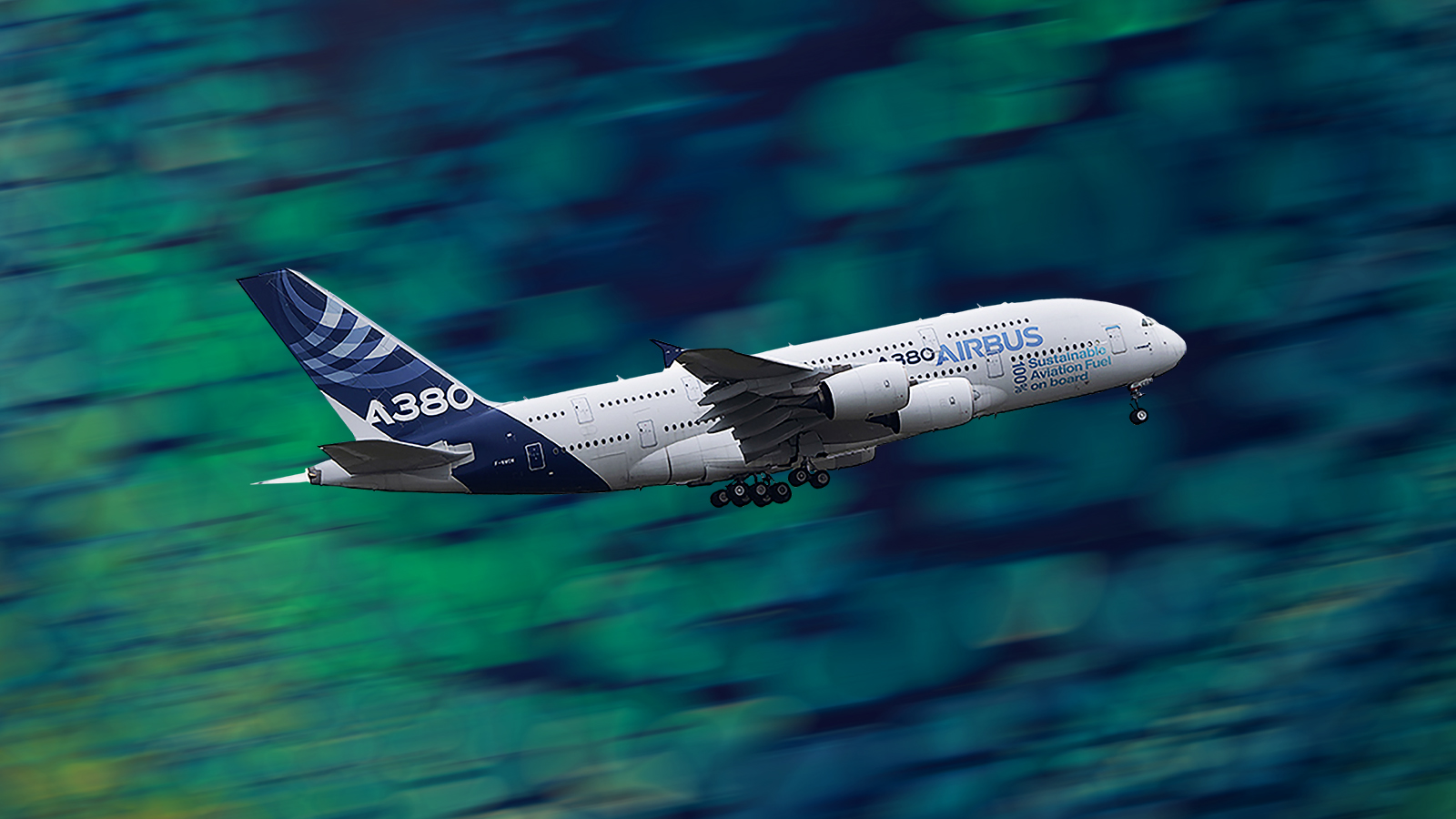 Superjumbo jet engine flies on 100% sustainable aviation fuel