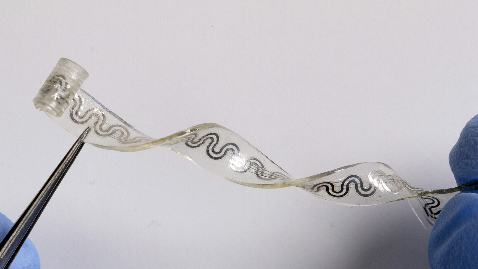 This implant cools off nerves to give targeted pain relief