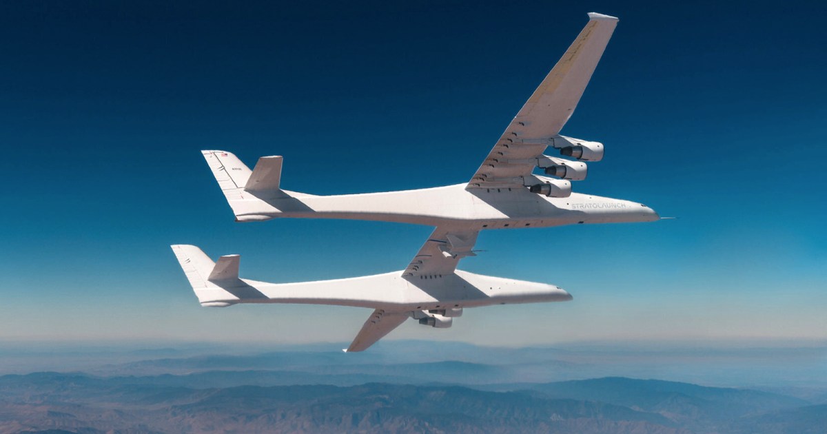 World’s largest plane sets new flight record