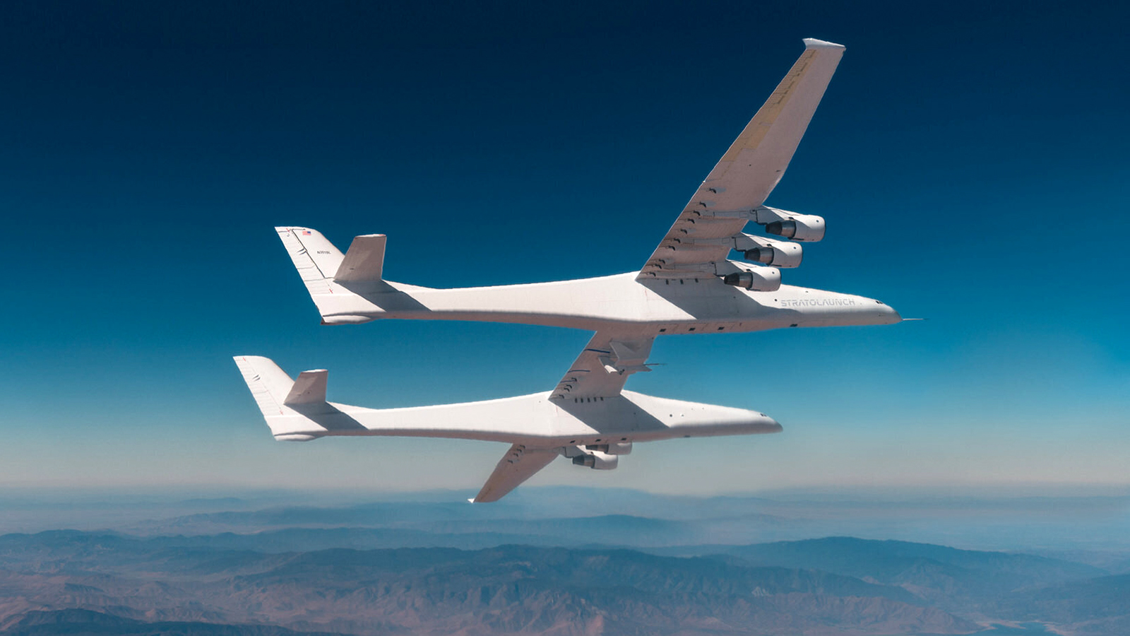 World’s largest plane sets new flight record