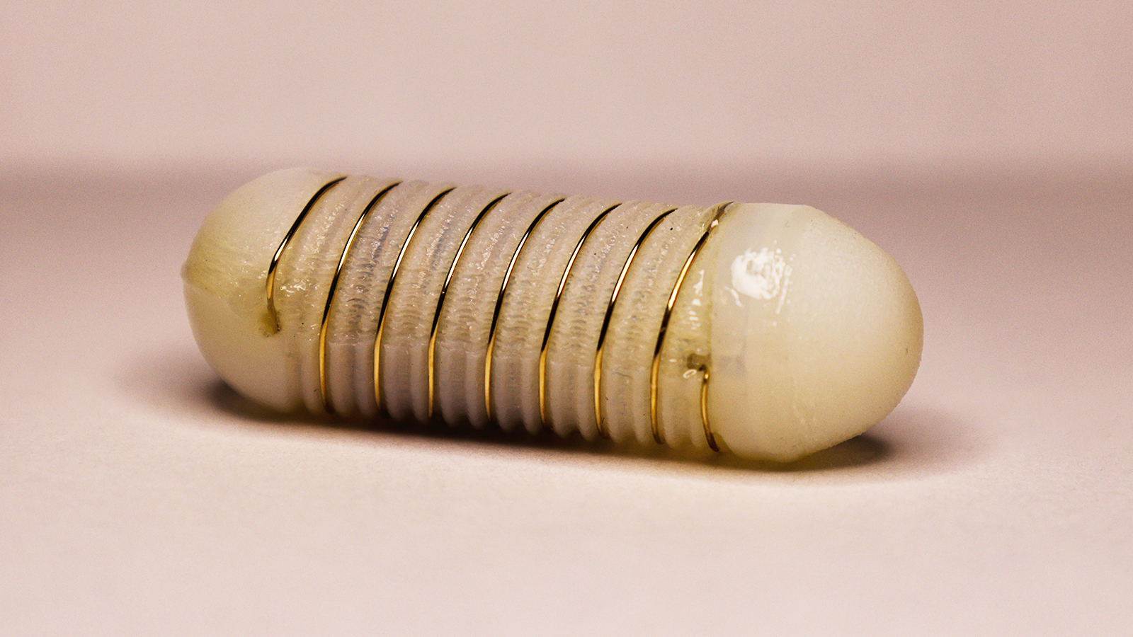 New electronic pill zaps the stomach to regulate hunger