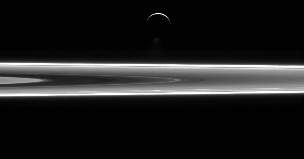 NASA spots an enormous water plume erupting on Saturn’s ocean moon